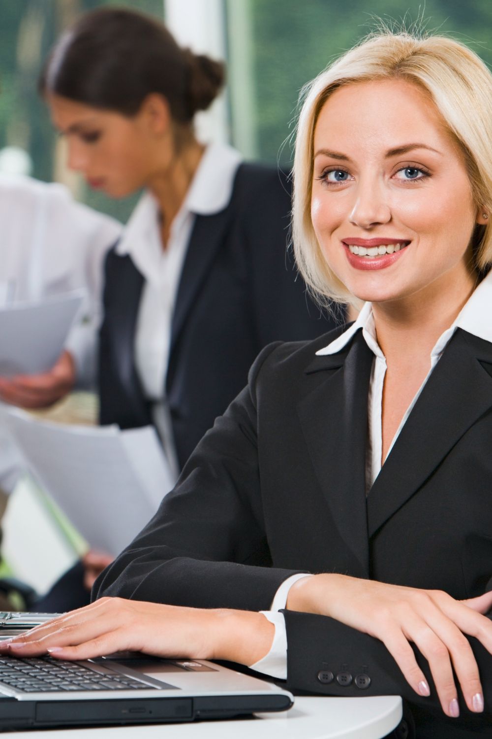 14 Signs You Are An Intimidating Woman - olumabel